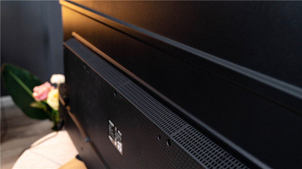 创维Q71 8K电视评测：建议直接上86英寸!_硬件测评心得_ZNDS