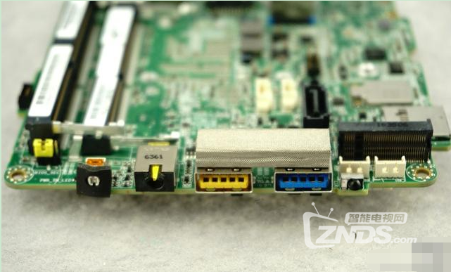 第七代的进化，Intel NUC7i3BNH 开箱评测拆解_硬件测评心得_ZNDS