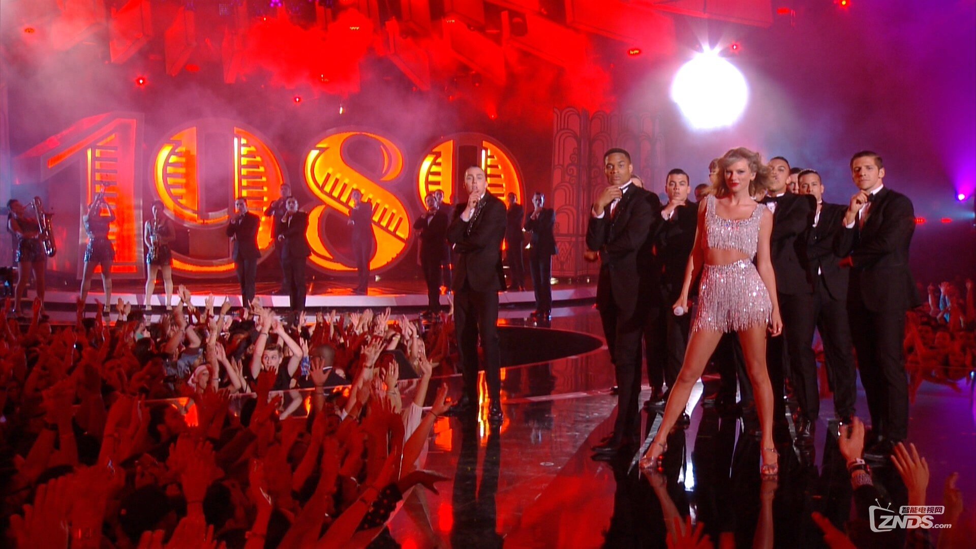 [高清演唱会]Taylor Swift - Shake It Off(2014年VMA颁奖典礼现场版)..._4K资源交流_ZNDS