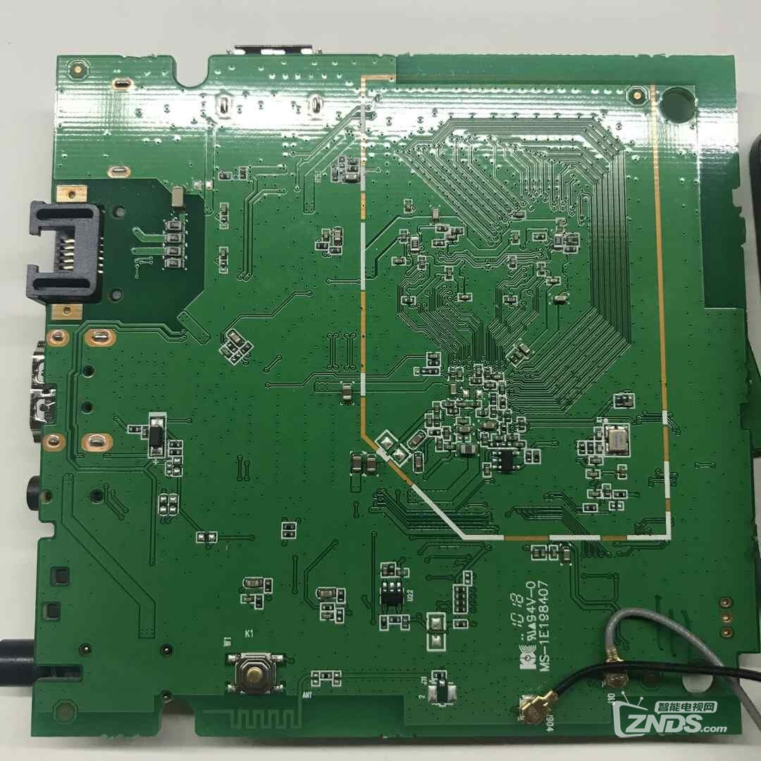 最新新魔百和M301H拆机图赏析（内有福利~）_ZNDS刷机/救砖_ZNDS