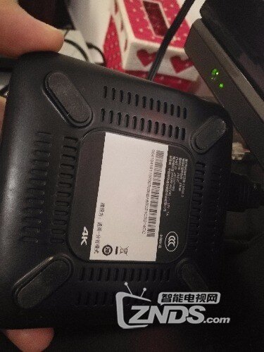 cm201-1 与 cm201-2跑分对比_中国移动魔百盒_ZNDS