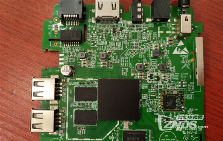 移动CM201-2 CH版（长虹代工）拆机_中国移动魔百盒_ZNDS