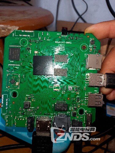 创维盒子E900V21E怎么刷机，可以下模拟器什么的当游戏机用..._你问我答_ZNDS