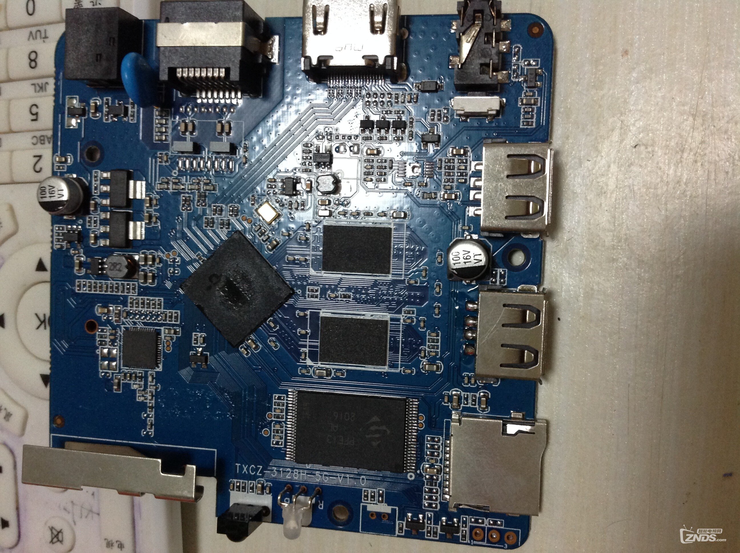 Aishang XX-V8 主板标识 2018 TXCZ-3128H-5G-V1.0_其它品牌盒子_ZNDS