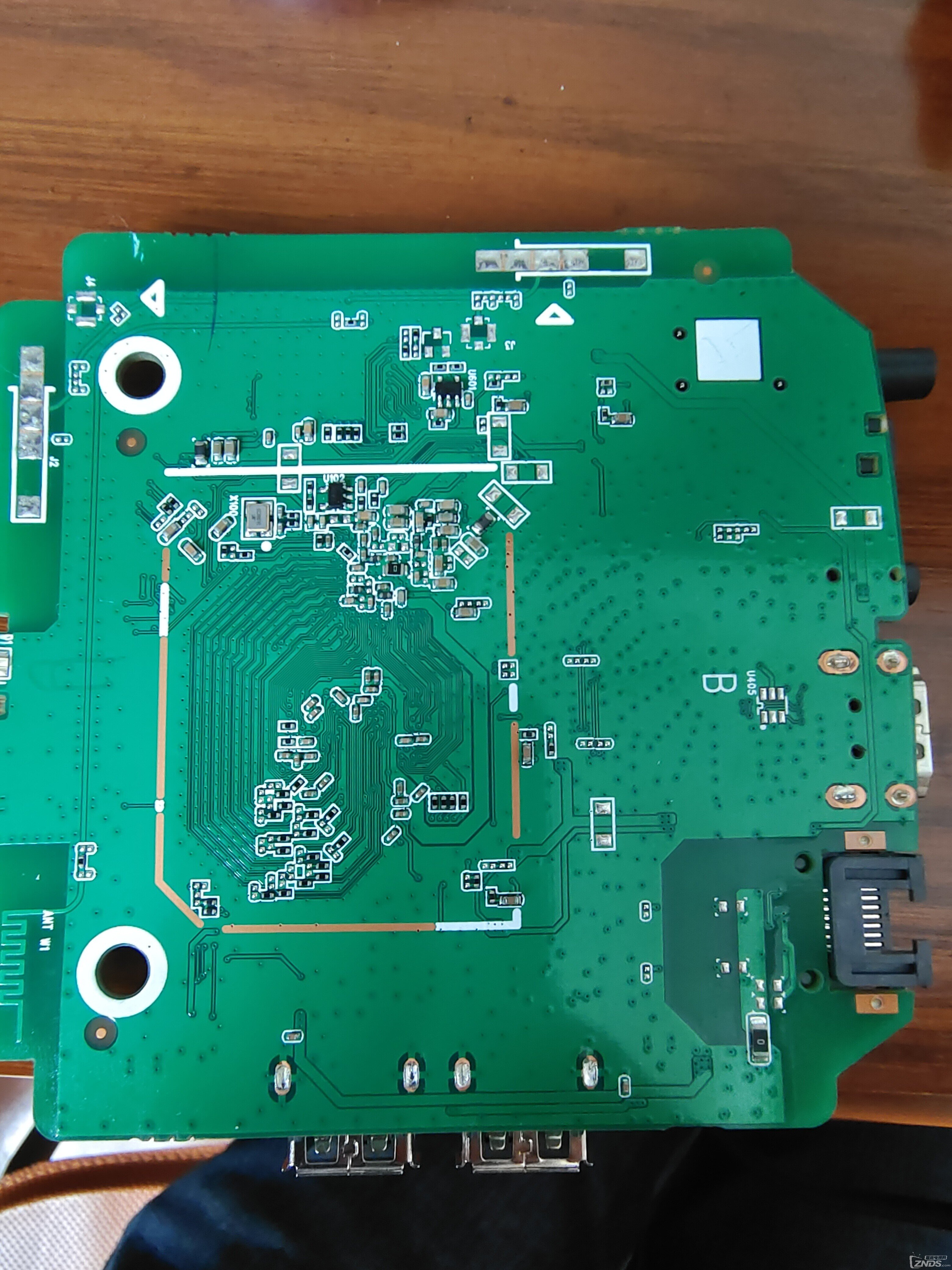 魔百盒MGV3200-KL-Zj 有知道如何连接ttl救砖的吗_中国移动魔百盒_ZNDS