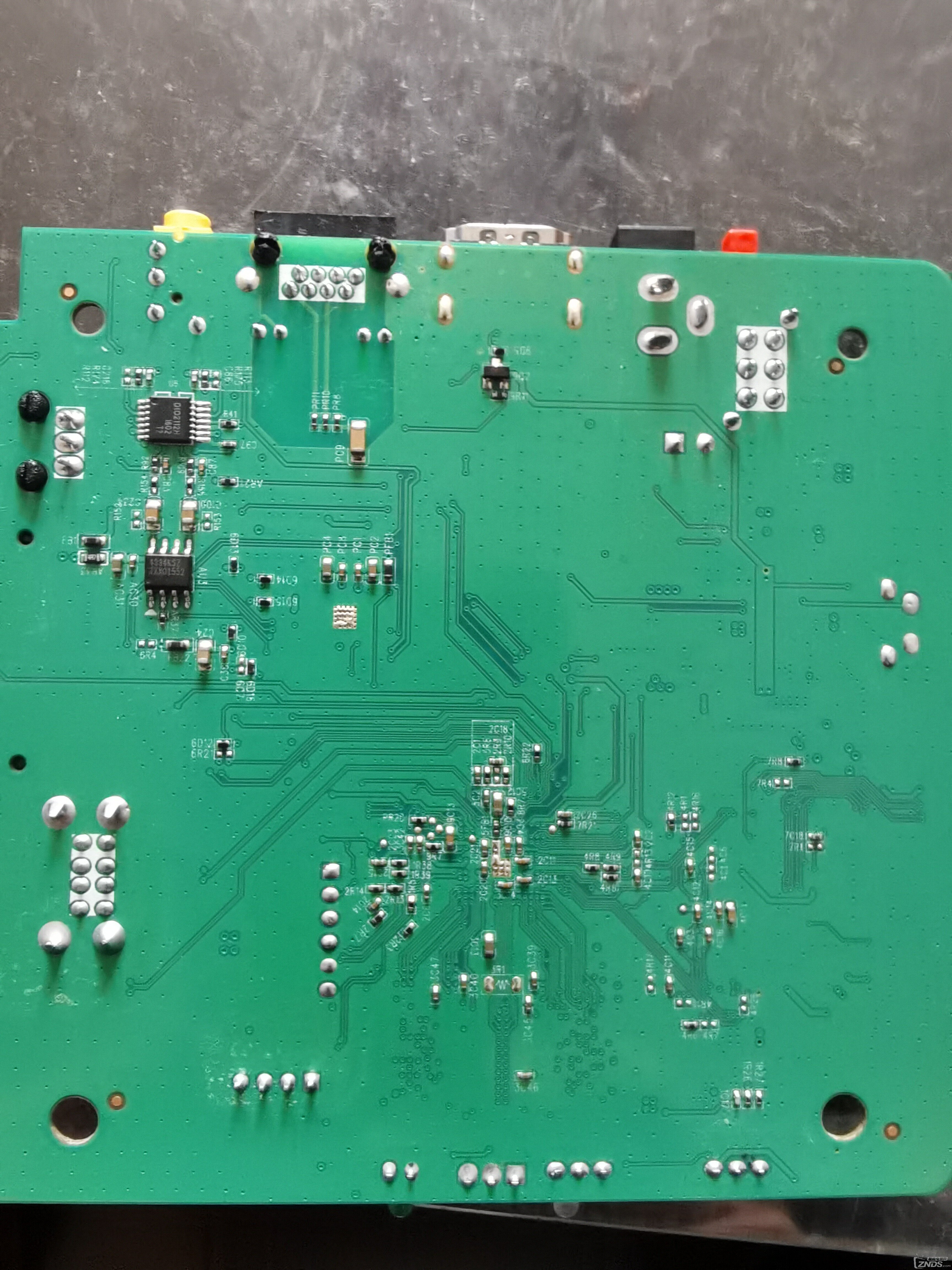 请问长虹iho-2000刷机短接点位置在哪儿？求高手指点一下_你问我答_ZNDS