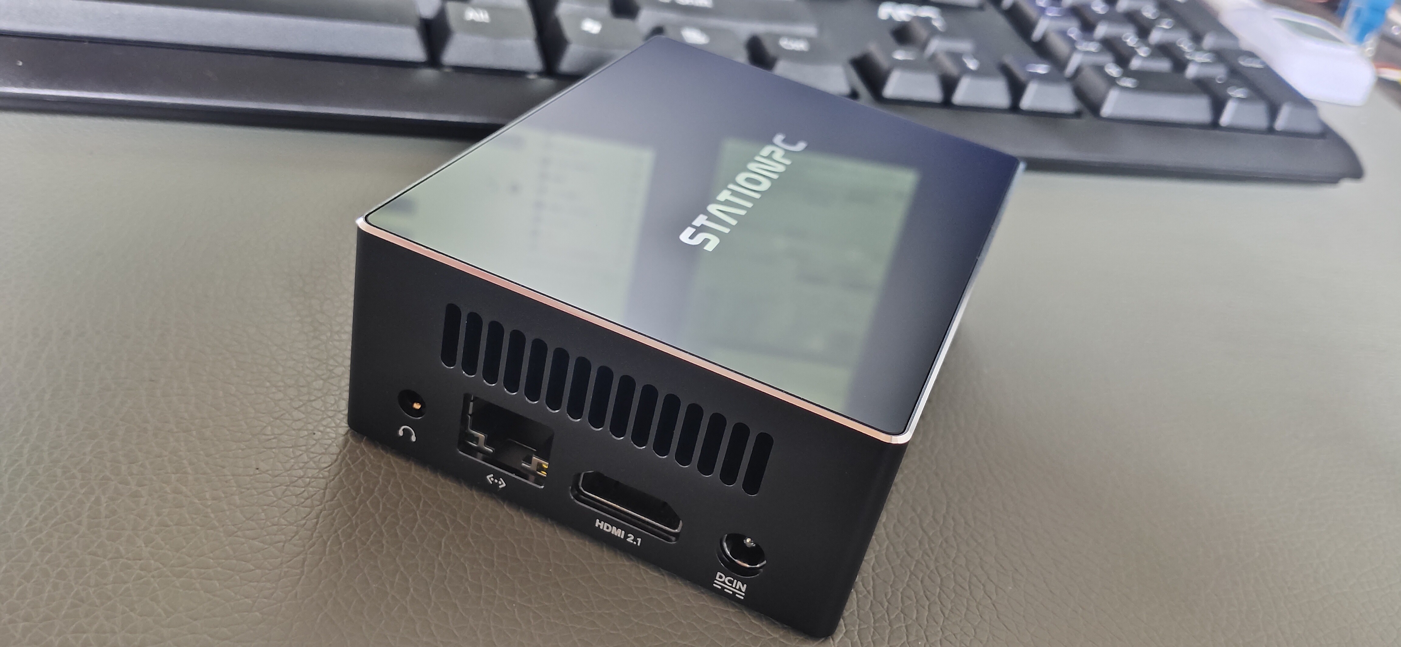 [RK3588s]来看看目前的顶级ARM盒子长啥样,StationM3拆机欣赏_玩机乐园_ZNDS