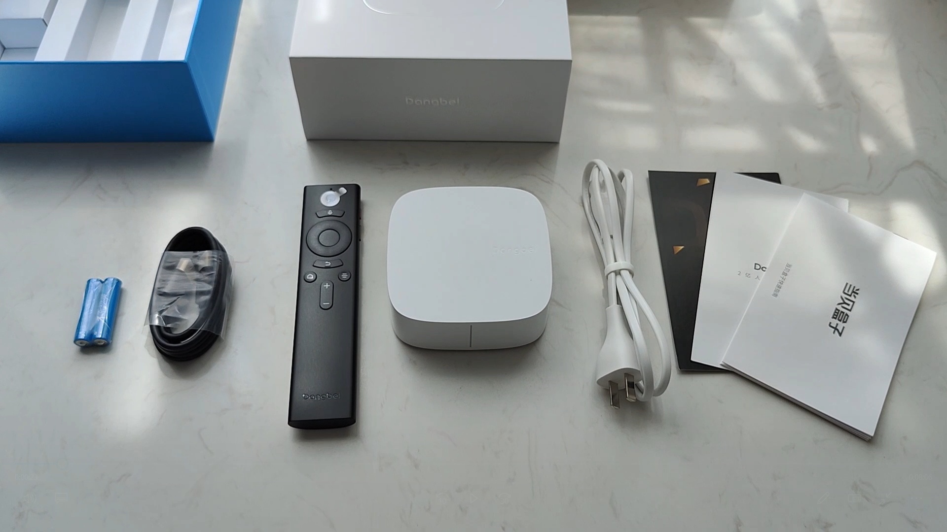 入门级电视盒子新星-当贝盒子H3试玩+拆解_当贝超级盒子_ZNDS