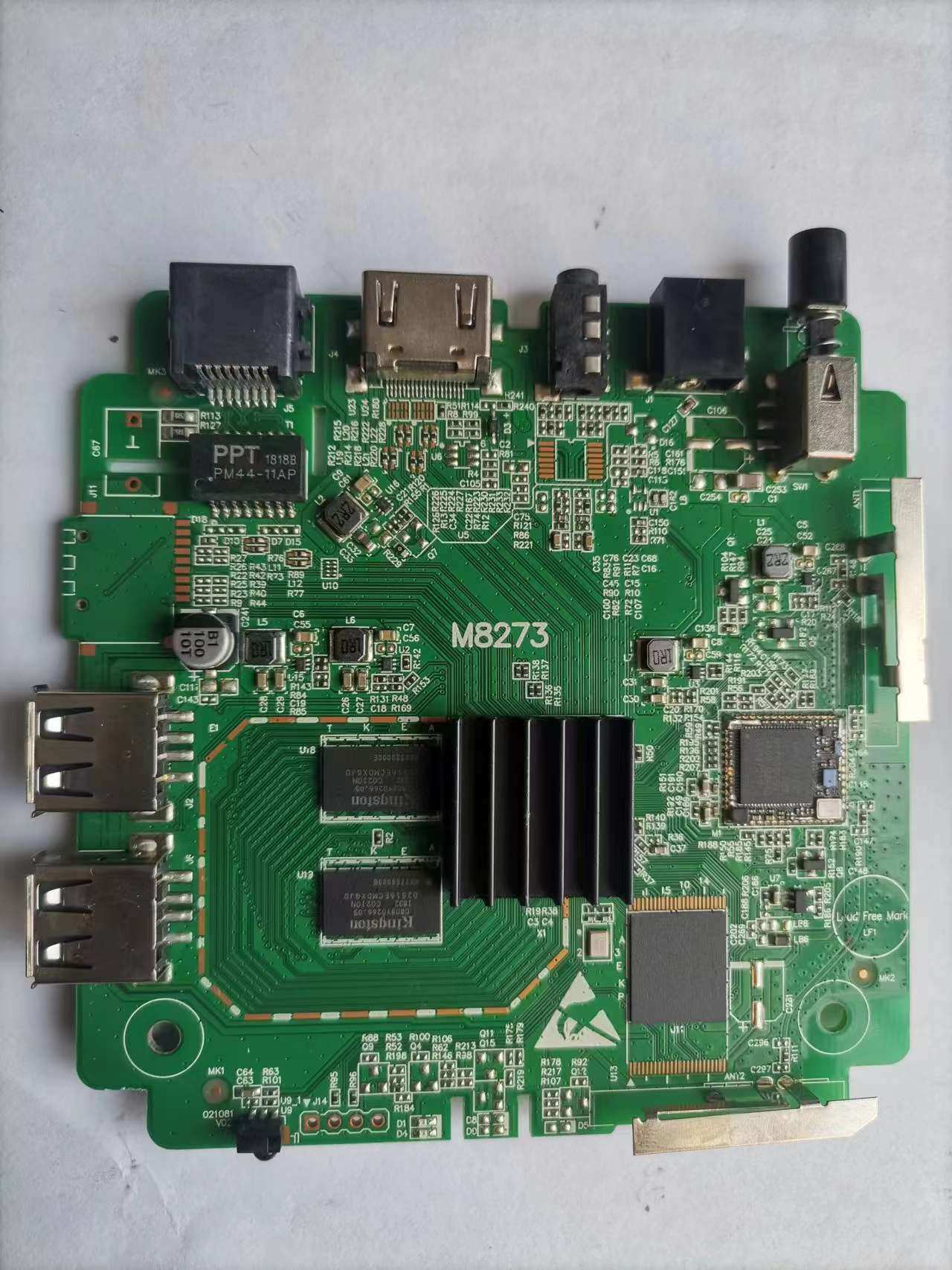 EC6110-M （PCB丝印M8273）刷机后灯不亮了，求救！_中国移动魔百盒_ZNDS