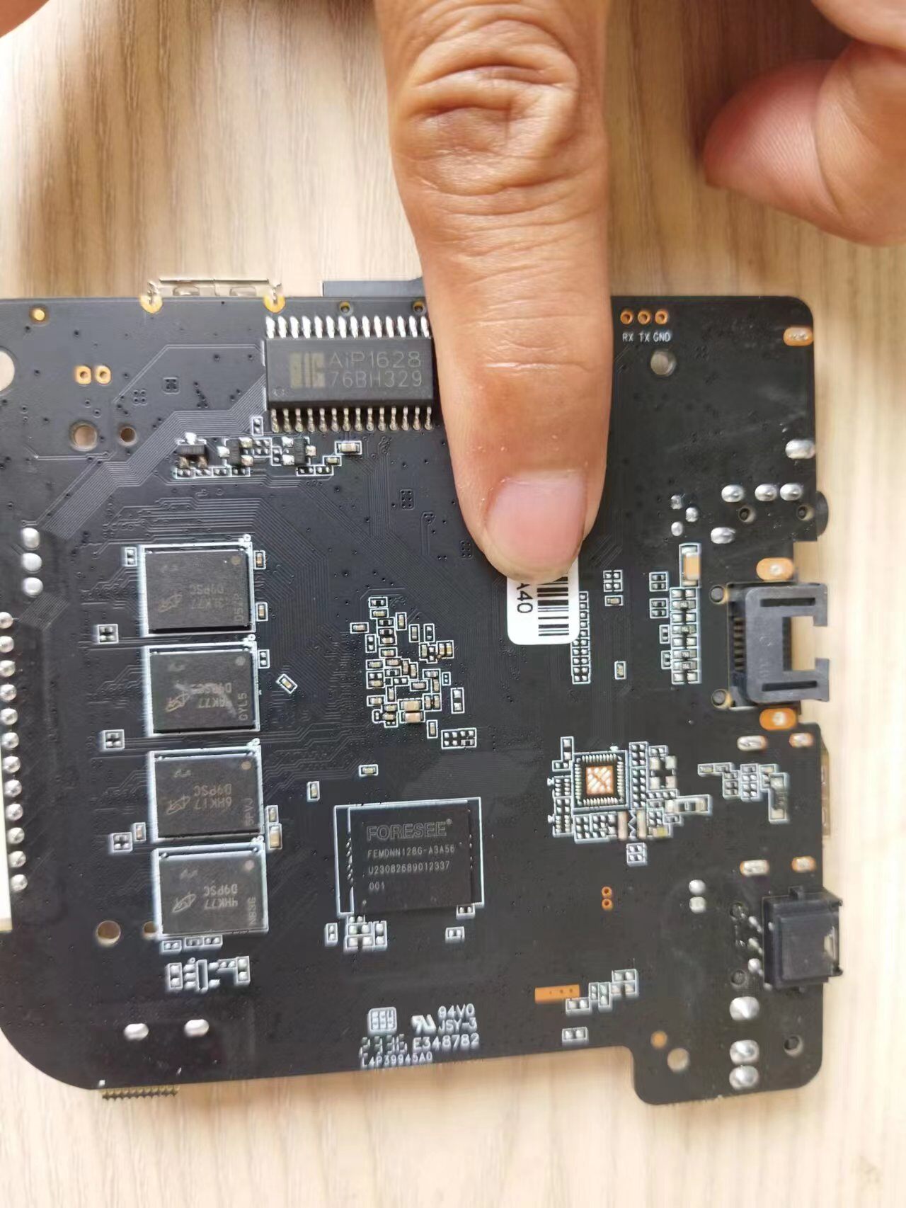 这款盒子有人知道啥型号不？H618方案_其它品牌盒子_ZNDS