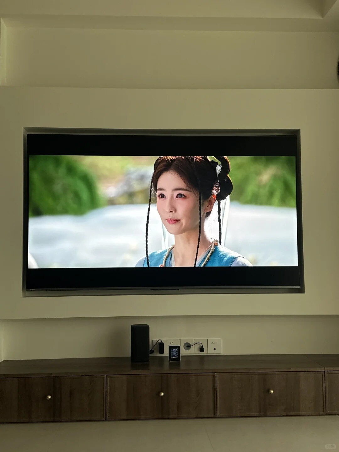 2399元海信75E3Q电视优缺点有哪些 75E3Q和75E3Qpro对比分析_海信智能电视_ZNDS