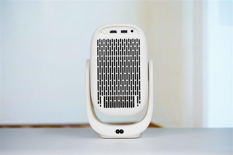 百元投影哈趣Q1 Pro测评：哈曼音响加持，宿舍也能投大屏_综合交流大区_ZNDS